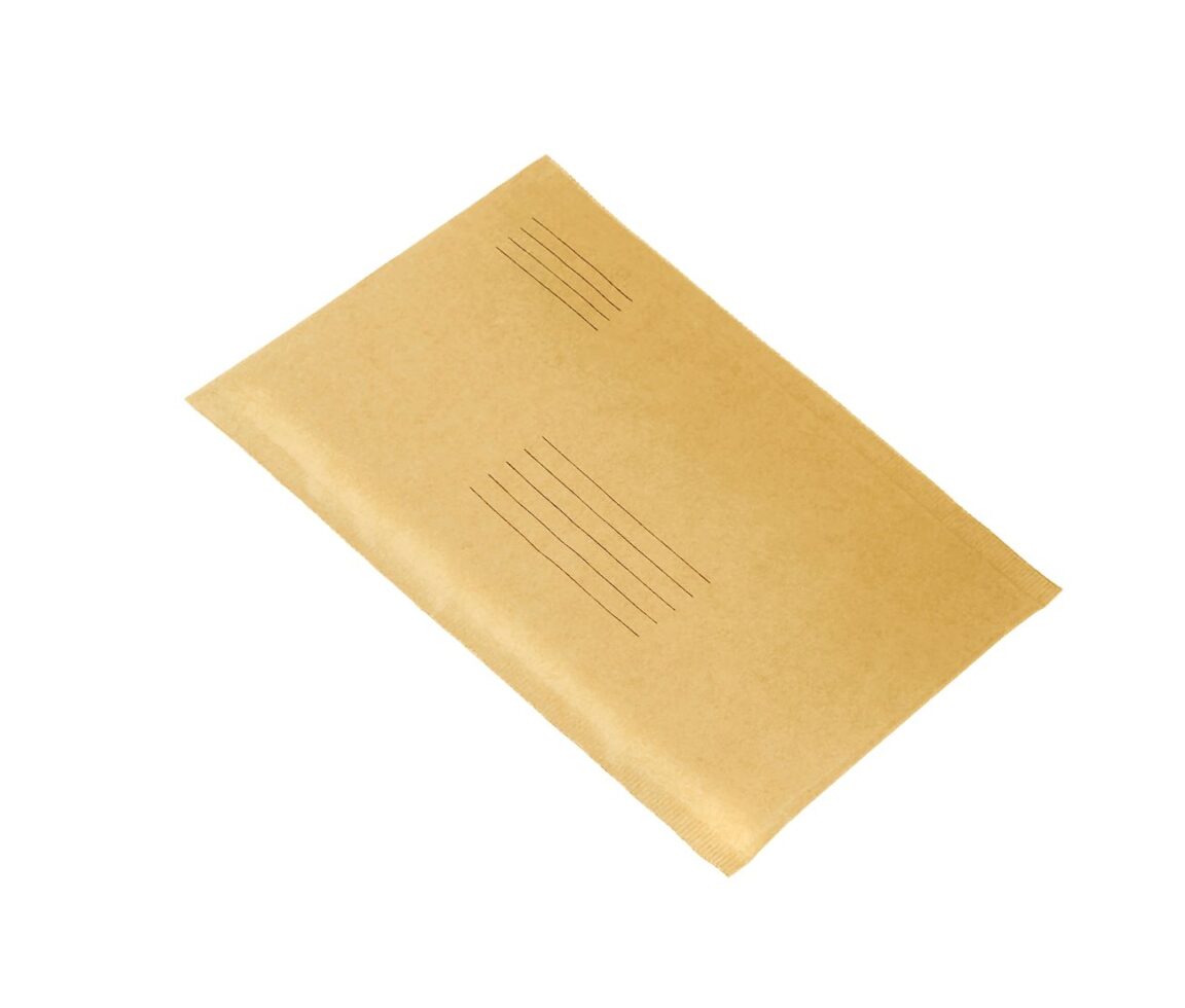 Enveloppe A4 : combien de timbres?